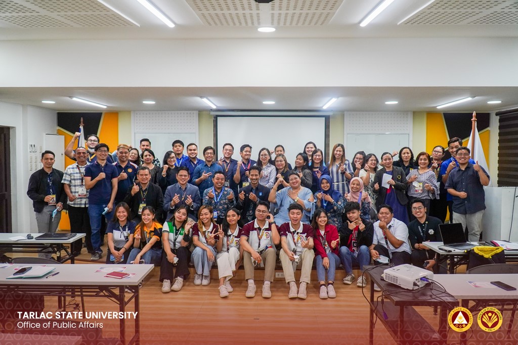 David family awards land titles for TSU Lucinda Campus dorm - Tarlac ...